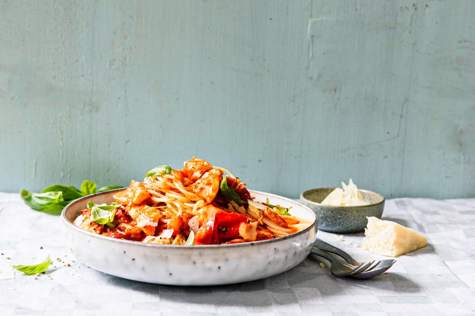 Spaghetti mit Buntbarsch Bolognese | Regalsprings